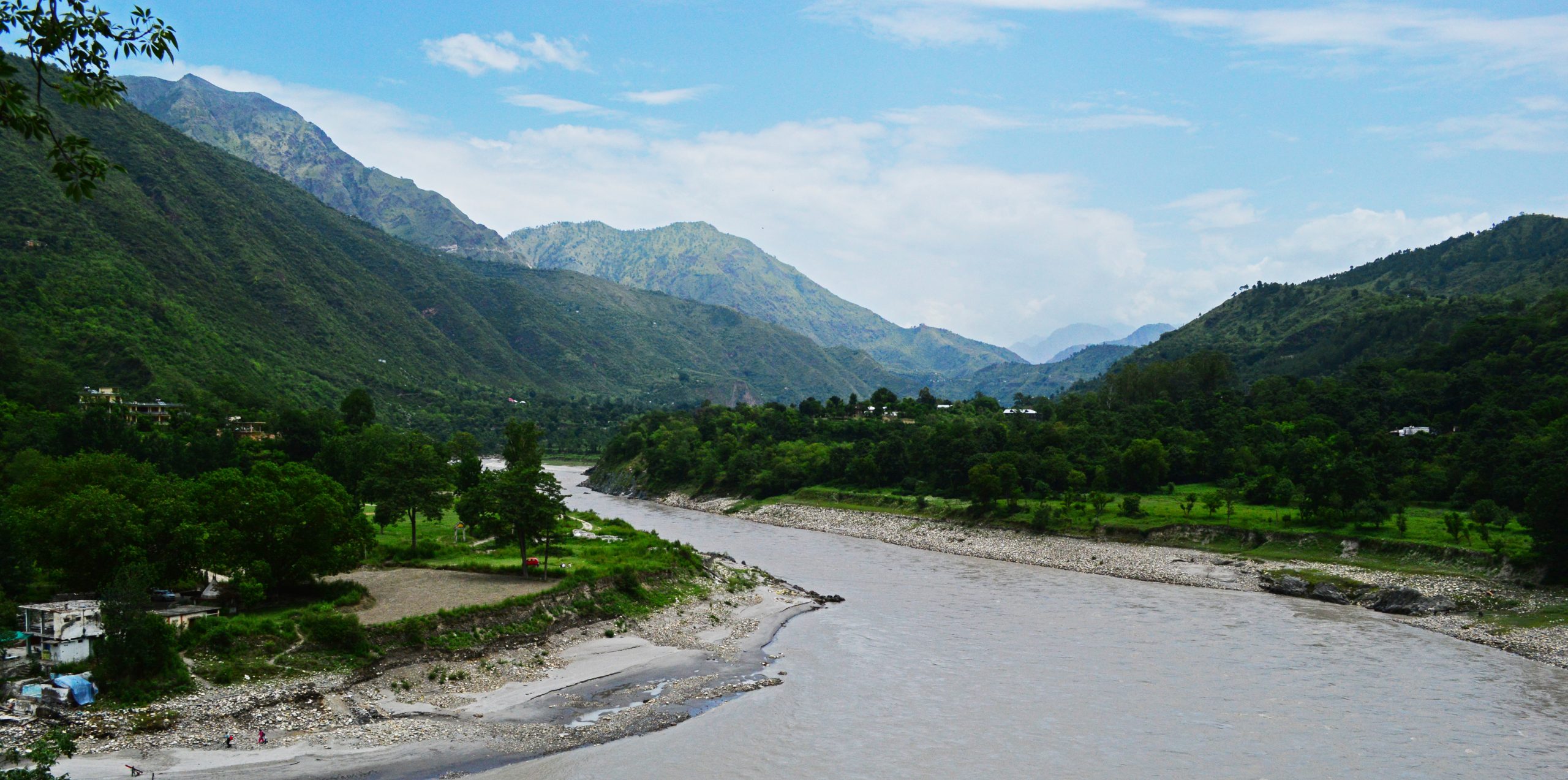 Satluj River Geography: From Himalayan Peaks to Arabian Sea Delta
