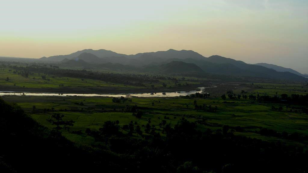 Mayurakshi River's Location Unveiled: Navigating the Beauty of Nature's ...